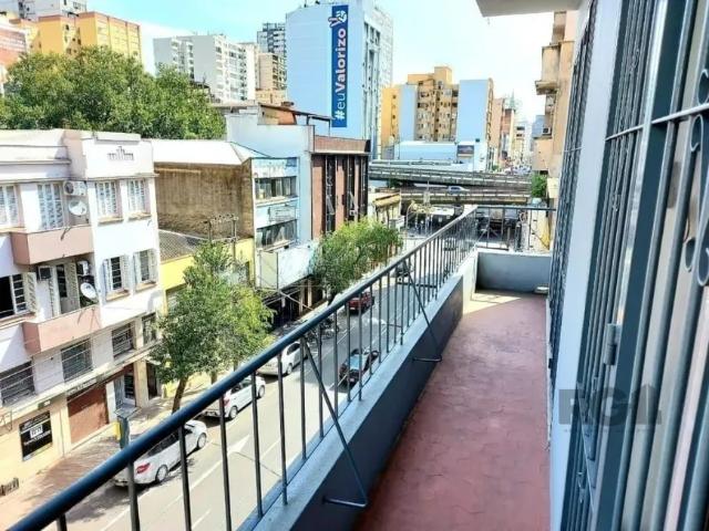 Excelente apartamento de 135m² com 5 dormitórios