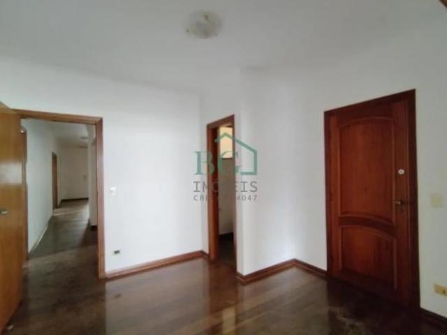 Excelente apartamento de 244,69m² á venda no centro de Poços de Caldas MG