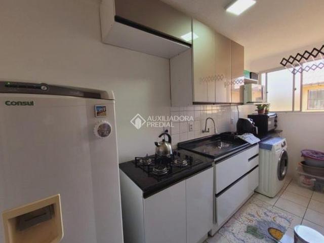 Excelente apartamento de 2 dormitórios