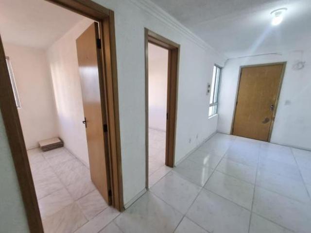 Excelente apartamento de 2 dormitórios, desocupado para venda no bairro Partenon em Porto Alegre/RS
