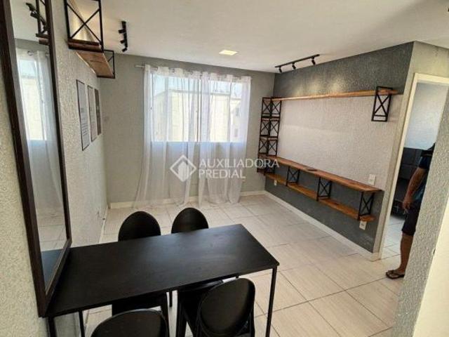 Excelente Apartamento de 2 dormitórios mobiliado