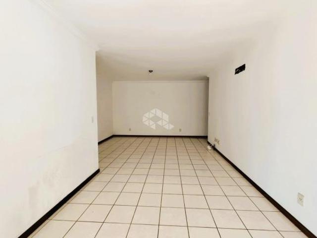 Excelente apartamento de 2 dormitórios no coração do Bom Fim!