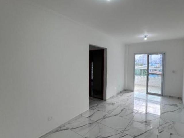 Excelente apartamento de 2 dormitórios sendo 1 suíte, sala 2 ambientes, 2 vagas privativas, no Boque