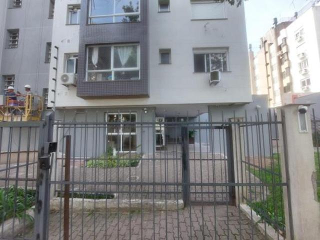 EXCELENTE APARTAMENTO FINAMENTE DECORADO E SEMI MOBILIADO COM 2 QUARTOS E GARAGE