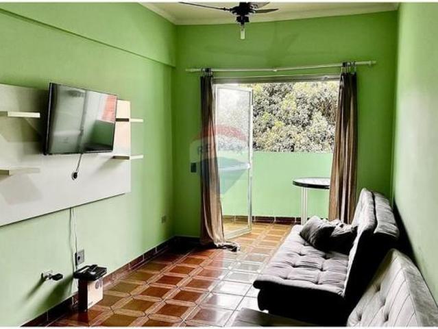 Excelente apartamento de 2 quartos + 1 reversível
