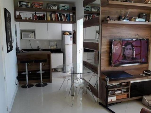 Excelente apartamento de 30m² com 1 dormitório no Centro Histórico