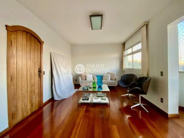 Excelente apartamento de 4 quartos sendo 1 suite no Vila Paris