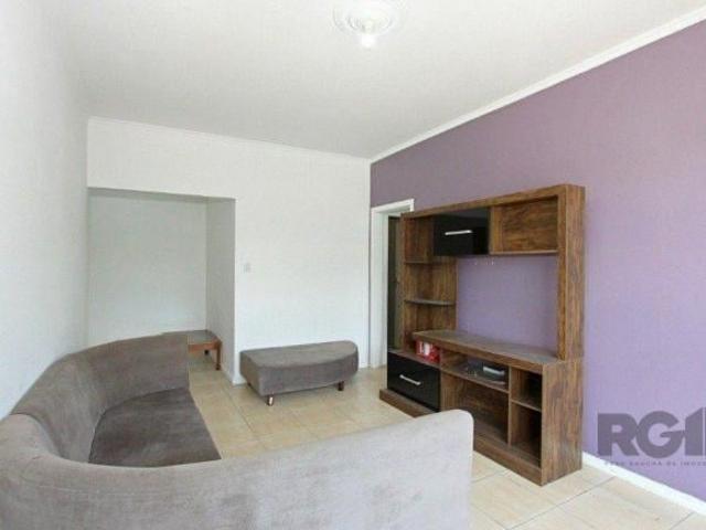 Excelente apartamento de 79m² com 2 dormitórios e 2 vagas