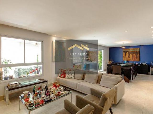 Excelente apartamento de Alto Padrão à Venda 162m2, 3 Suítes, 4 dormitórios, 3 vagas Vista Livre