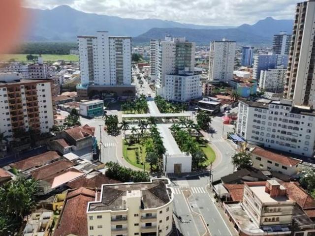 Excelente apartamento de alto padrão mobiliado e decorado, com 03 suítes, 03 vagas de garagem demarc