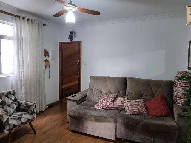 Excelente apartamento de frente 2º andar, 2 quartos, sala ampla