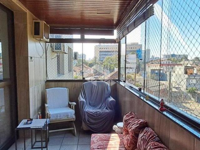 Excelente Apartamento de Três Dormitórios ao lado da PUC RS