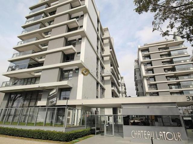 Excelente apartamento duplex novo de alto padrão à