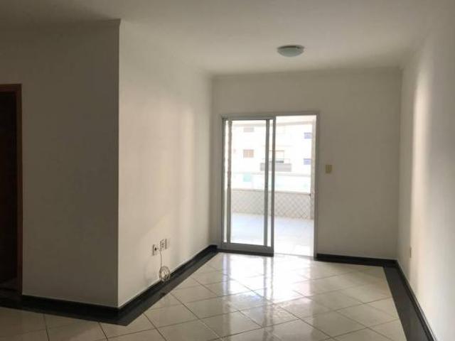 Excelente apartamento em prédio de alto padrão na Vila Tupi