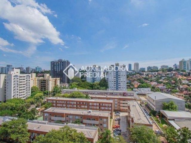 Excelente apartamento em uma das ruas mais cobiçadas de porto alegre