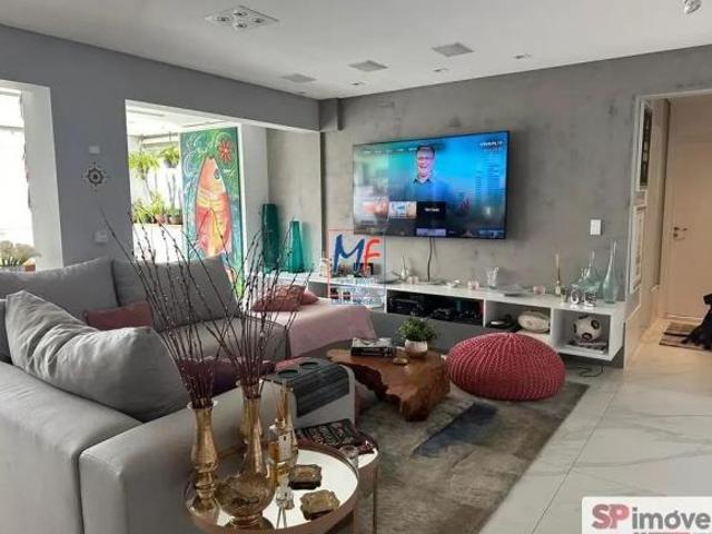 Excelente apartamento localizado na Aclimação, com 111 m² de área útil, 2 dorms sendo 2 suítes, ar