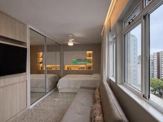 Excelente apartamento mobiliado no bairro Savassi à venda, Belo Horizonte!