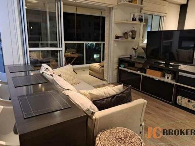 Excelente apartamento mobiliado com 51 m², 1 dormitório, 1 vaga