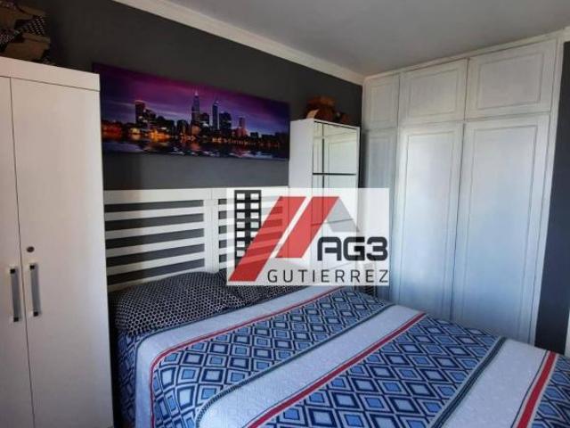 Excelente apartamento mobiliado com 2 dormitórios, vista livre e vaga coberta no Bairro do Limão