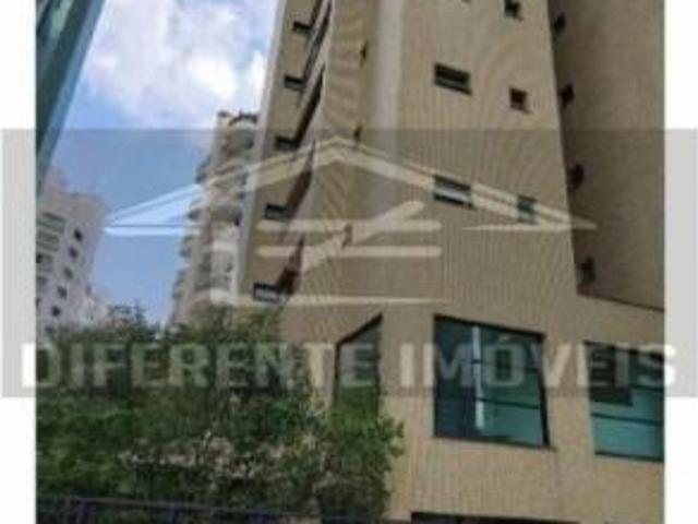 Excelente Apartamento Mobiliado com uma Arquitetura incrível com 04 Dormitórios e 03 Suítes Maravilh
