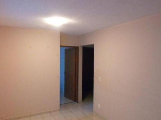 Excelente Apartamento no Condomínio Mariana