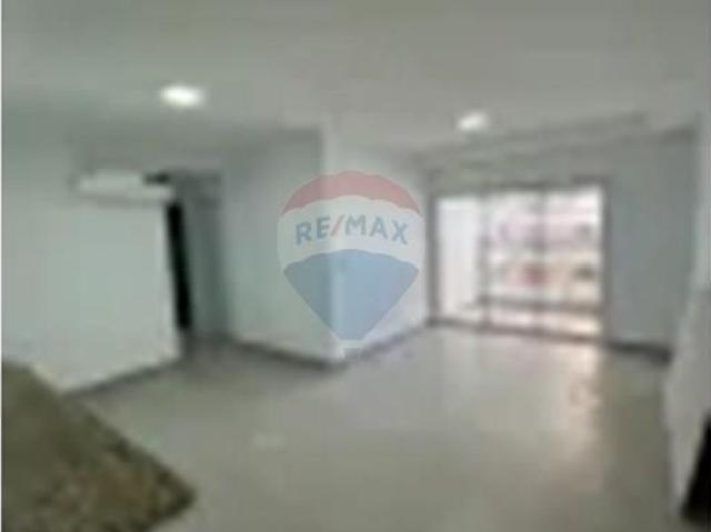 Excelente apartamento no Condominio Quebec