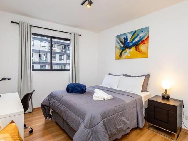 Excelente Apartamento no Coração de Curitiba