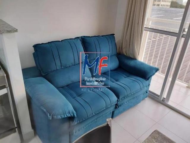 Excelente apartamento no Cambuci, com 28 m² de área útil, 1 dormitório, 1 suíte e 1 banheiro. Academ