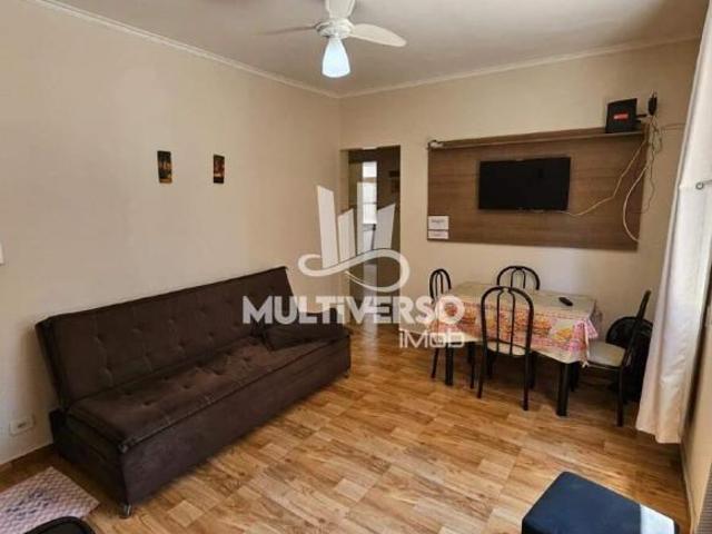 EXCELENTE APARTAMENTO NO CANTO DO FORTE – A APENAS 100 METROS DA PRAIA!