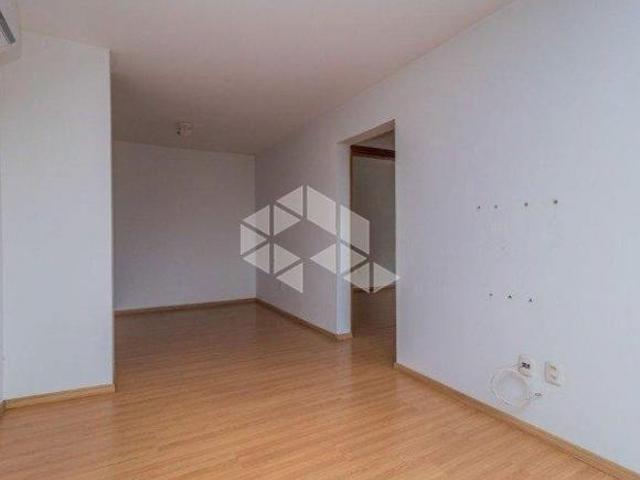 EXCELENTE APARTAMENTO NO CRISTAL