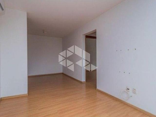 EXCELENTE APARTAMENTO NO CRISTAL