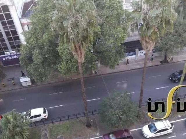 Excelente apartamento no Bairro Independência 607