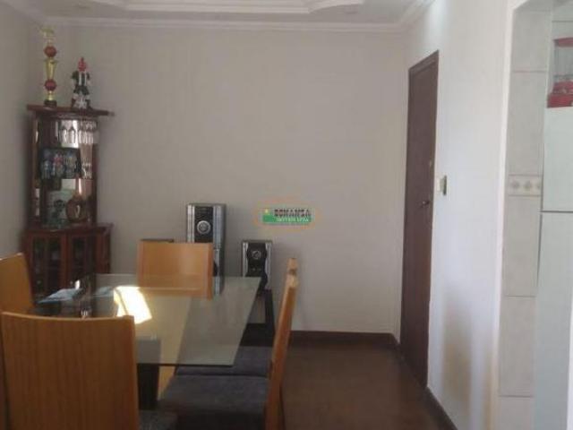 Excelente apartamento no bairro Santa Terezinha!
