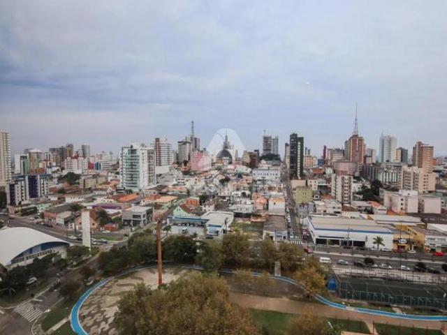 Excelente apartamento no Edifício Renoir