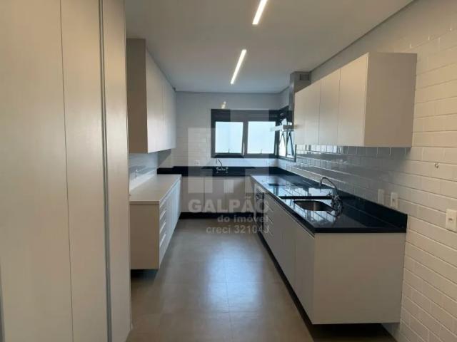 Excelente apartamento no Jardins, para locação ou venda, 3 suites, 4 vagas e lazer