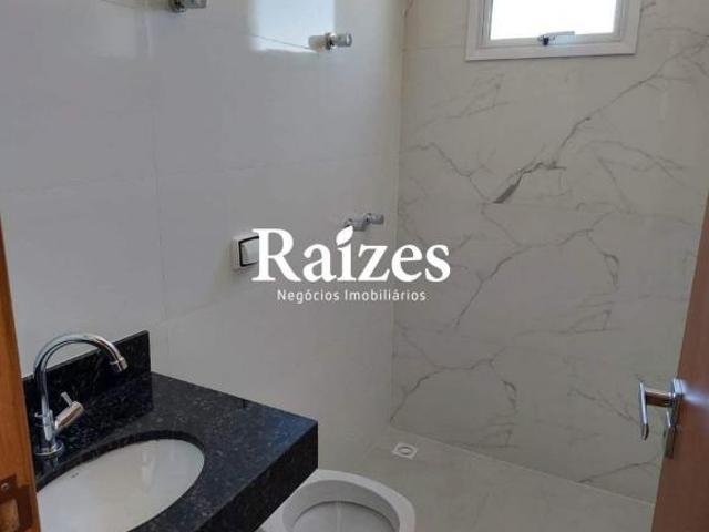 Excelente Apartamento no Novo Mundo com 2 suítes