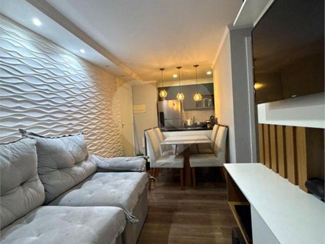 Excelente Apartamento no Pq Edu Chaves