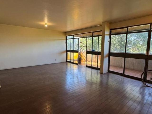 Excelente apartamento na SQS 213 Asa Sul