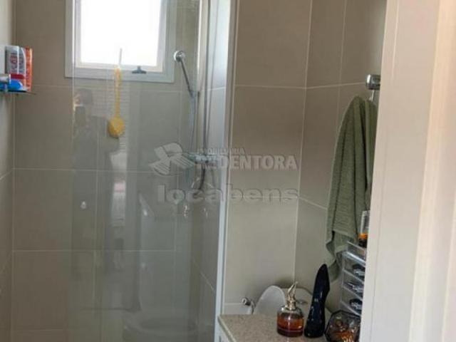 Excelente Apartamento na Zona Sul com 3 Dormitórios / Iguatemi