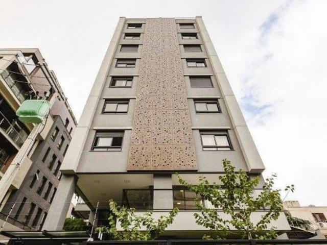 Excelente Apartamento semimobiliado de 71 m² privativos no Bairro Petrópolis