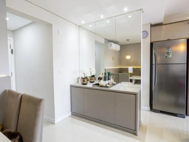 Excelente apartamento semimobiliado no Bairro Velha