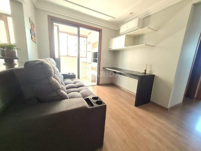 Excelente apartamento semimobiliado no Cristal COD: 24636
