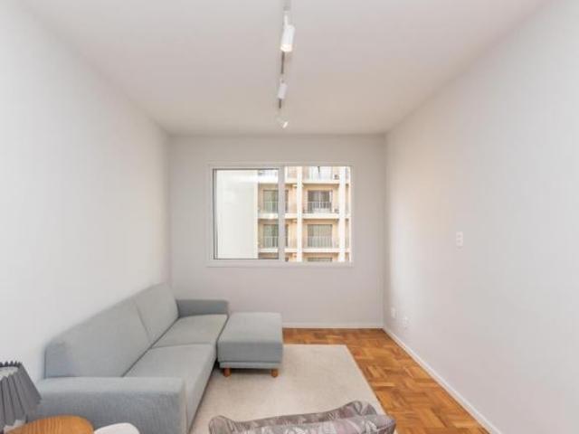 Imperdível apartamento para venda em Vila Nova Conceição com 2 quartos, sendo 1 suíte, 86m²