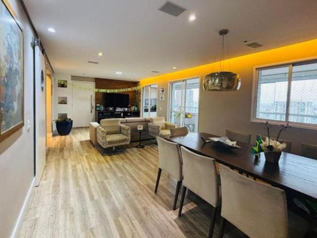 Excelente apartamento para venda em Vila Dom Pedro I com 3 quartos, sendo 3 suítes, 136m² danielea