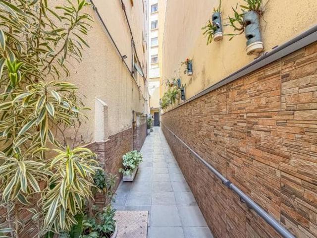 Agradável apartamento para venda em Vila Pereira Barreto com 2 quartos, 63m²