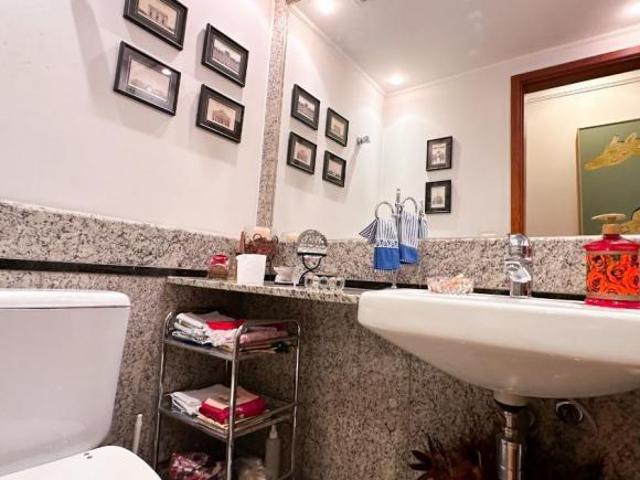 Atraente apartamento para venda em Vila Suzana com 3 quartos, sendo 2 suítes, 226m² kathrincoaracy