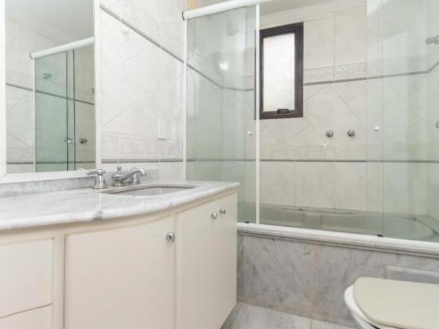 Confortável apartamento para venda em Vila Santo Estéfano com 3 quartos, sendo 1 suíte, 114m² fabi