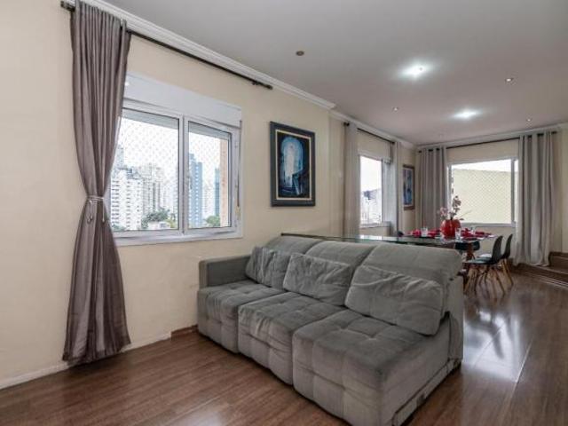 Deslumbrante apartamento para venda em Aclimação com 3 quartos, sendo 1 suíte, 159m²