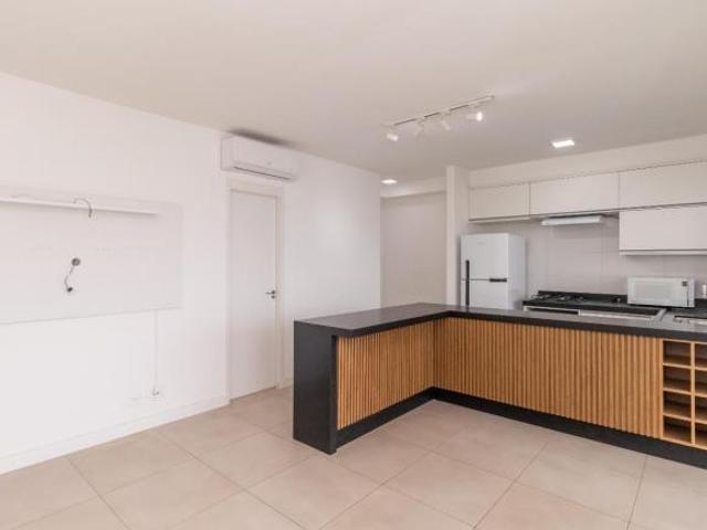 Excelente apartamento para venda em Alphaville Empresarial com 1 quarto, sendo 1 suíte, 55m²