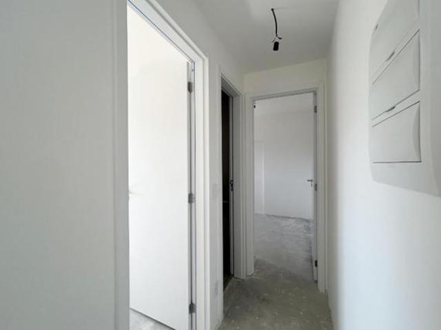 Imperdível apartamento para venda em Alto da Boa Vista com 2 quartos, sendo 1 suíte, 57m² kathrinc